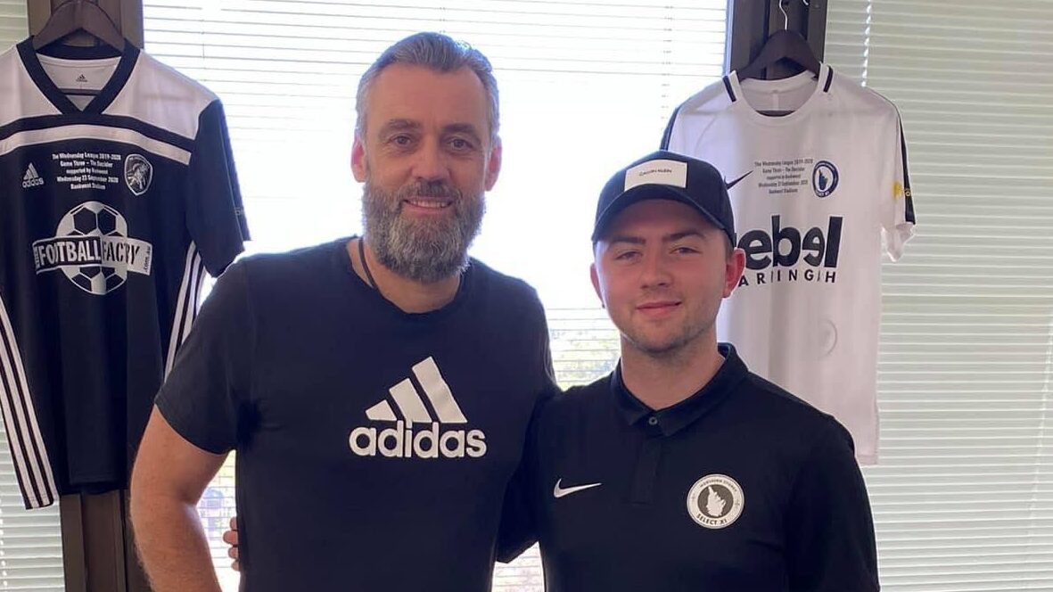 As Australia farewells Simon Hill, a next gen commentator looks to make ...